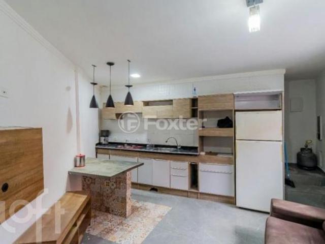 Casa, 2 dormitórios, 80 m², em Vila Moreira