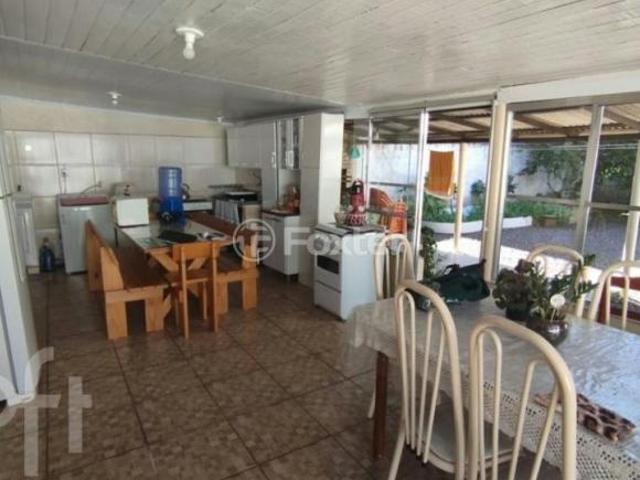 Casa, 2 dormitórios, 80 m², em Aberta dos Morros