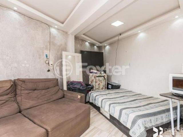 Casa, 2 dormitórios, 80 m², em Mário Quintana