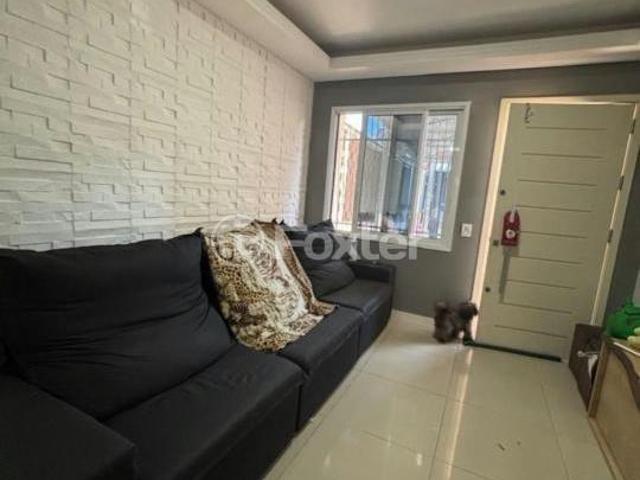 Casa, 2 dormitórios, 82.84 m², em Hípica