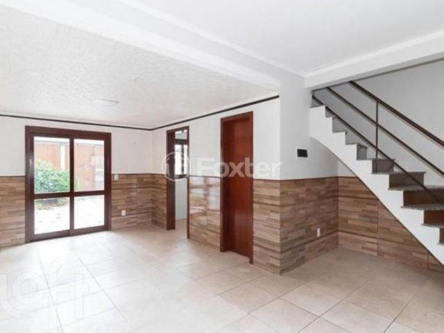 Casa, 2 dormitórios, 85 m², em Hípica
