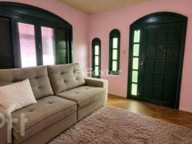 Casa, 2 dormitórios, 90 m², em Mathias Velho