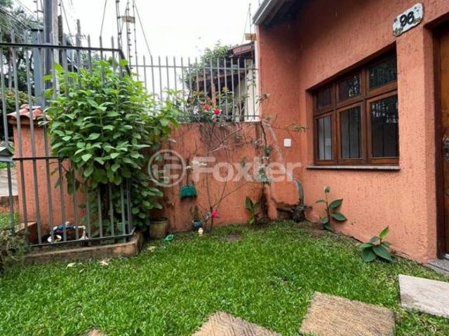 Casa, 2 dormitórios, 94 m², em Feitoria