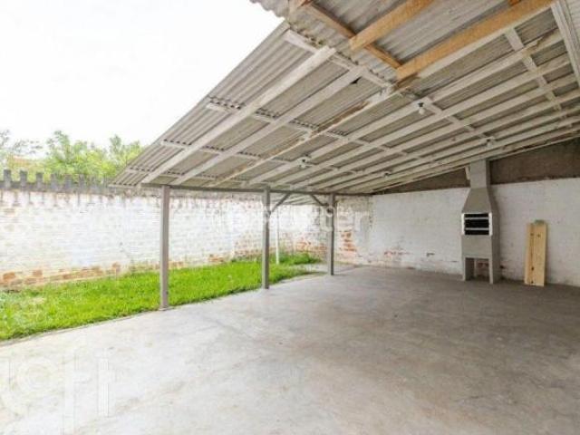 Casa, 2 dormitórios, 97.95 m², em Igara
