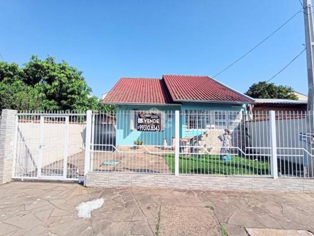 Casa 2 dormitorios com piscina à venda em Mato Grande, Canoas