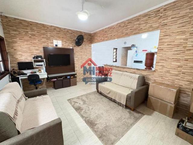 Casa 2 Dormitórios com Piscina no Flórida