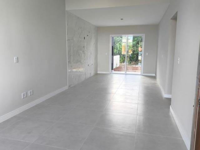 CASA 2 DORMITÓRIOS COM SUÍTE NO VIVARE