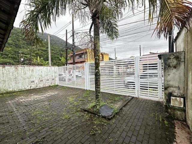 Casa 2 dormitórios Cidade da Criança
