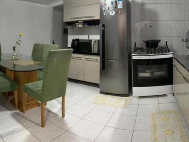 Casa 2 dormitórios à venda, 60 m² Fazendinha