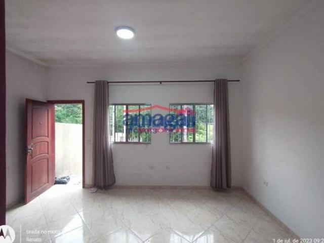 CASA 2 DORMITÓRIOS A VENDA