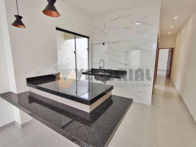 Casa 2 dormitórios à venda, 65 m² R$ 410.000,00 Golfinhos Caraguatatuba/SP