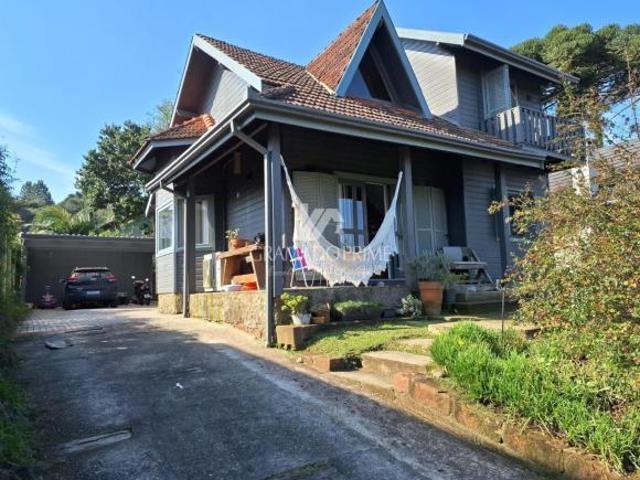 CASA 2 DORMITÓRIOS A VENDA EM GRAMADO