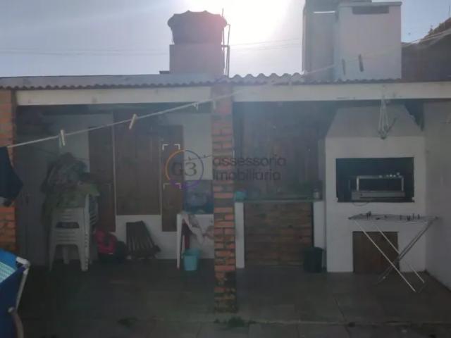 Casa 2 dormitórios à venda Fragata Pelotas/RS