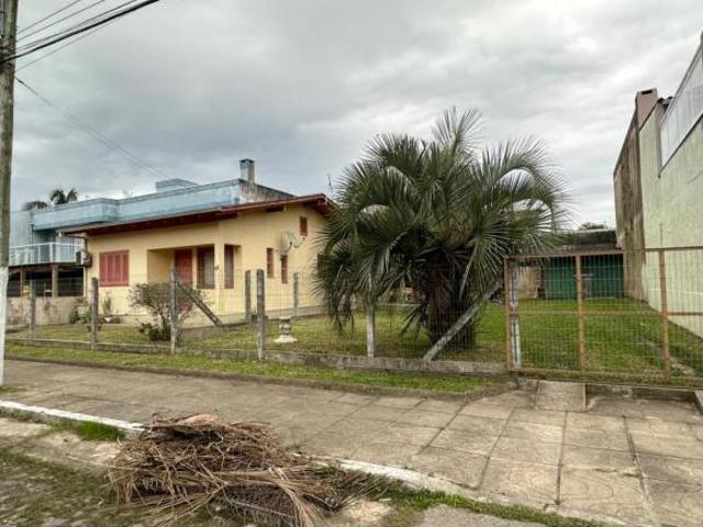 Casa 2 Dormitórios Bairro Centro