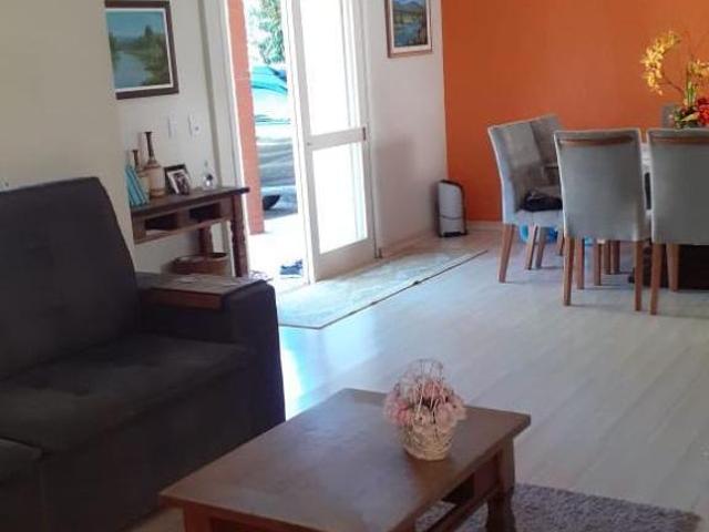 Casa 2 Dormitórios Bairro Igra Sul