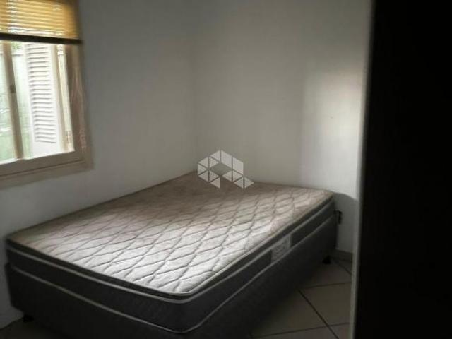 Casa 2 dormitórios em Gravataí