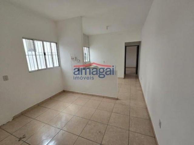 Casa 2 dormitórios no bairro Santo Antonio da Boa Vista em Jacareí SP