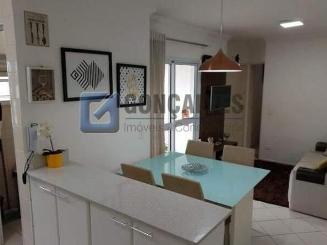 Casa 2 dormitórios sendo 1 suite, 209 mts² na Vila Luzita em Santo André