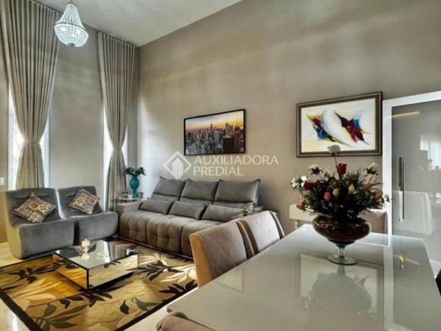 Casa 2 dormitórios sendo 2 suítes no Bairro das Rosas em Estância Velha com 2 suítes
