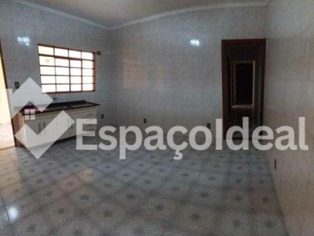 casa 2 dormitorios Parque Paulista Bauru