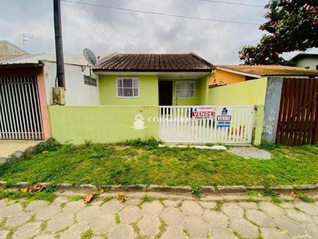 Casa 2 dormitórios próximo ao mar