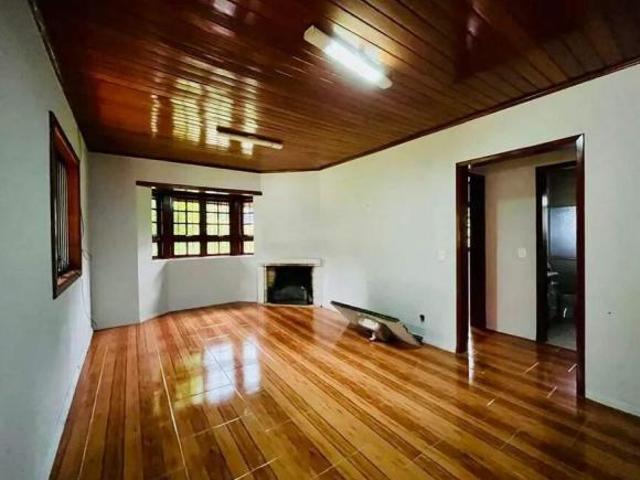 CASA 2 DORMITORIOS TODA TÉRREA