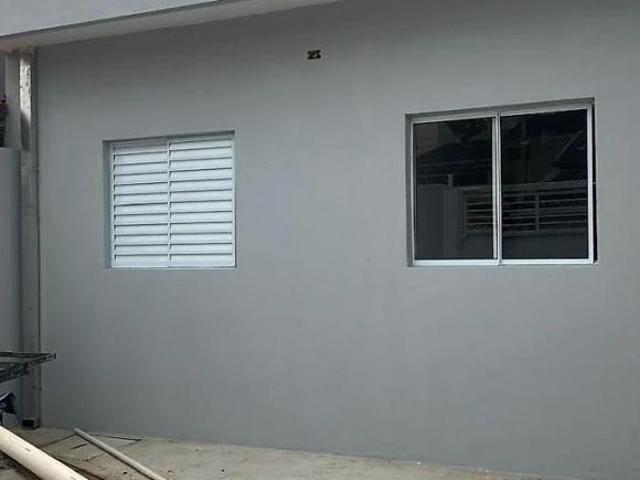 Casa 2 dorms sendo 1 suíte para venda na Vila Paiva