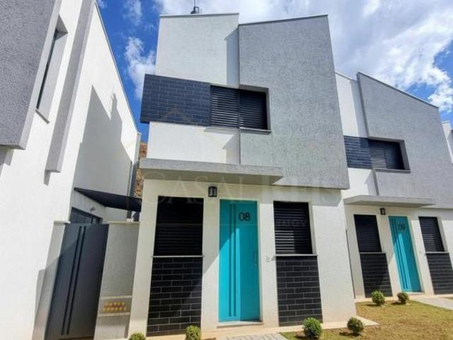 Casa 2 suítes à venda em Jardim Vitória, Poços de Caldas