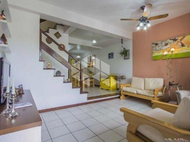 Casa 2 suítes e churrasqueira