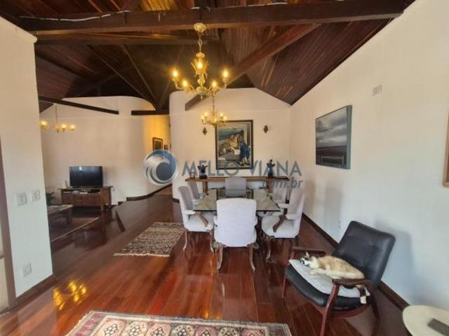 Casa 2 suites, piscina e área gourmet