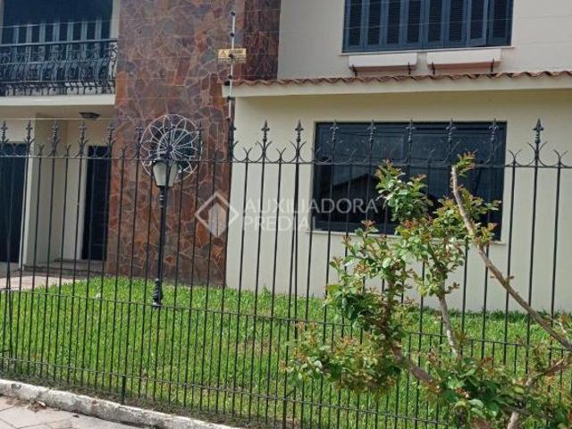 Casa 2 pisos no Bairro Glória, 4 Quartos, 2 vagas