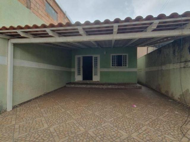 Casa 2 Qts Reformada e Planejada ao Lado da Academia Corpo em Ação e BR 040