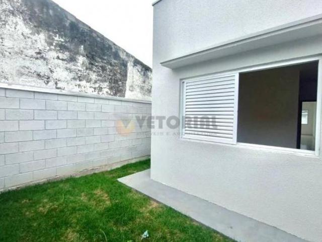 Casa 2 quartos, 67 m², à venda por R$ 355.000 Balneário Golfinhos Caraguatatuba