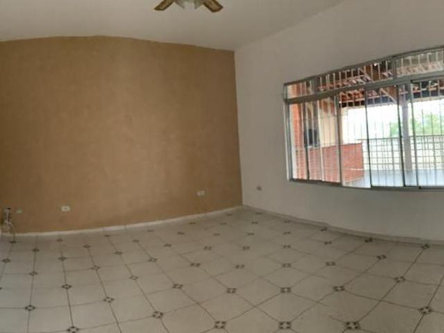 Casa 2 quartos 160 metros Jardim Nisalves