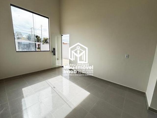 Casa 2 Quartos 1 Suíte 3 Vagas 80m² Pé Direito Alto