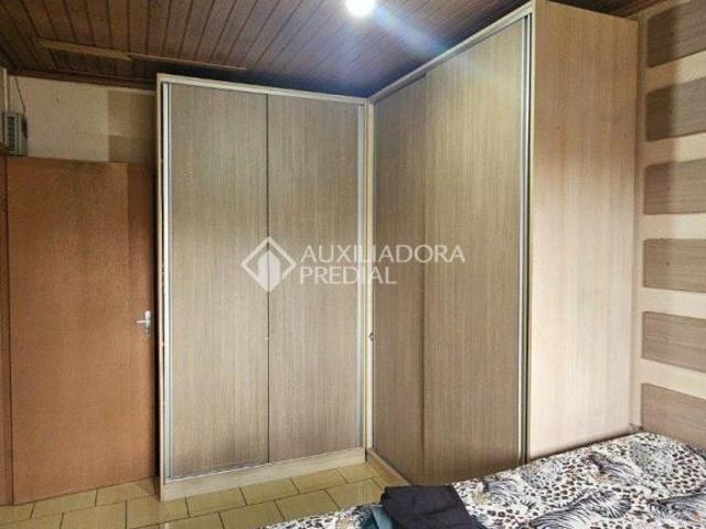 Casa 2 Quartos a venda no bairro Olaria com 150m²