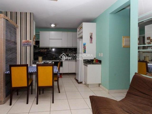 Casa 2 Quartos a venda no bairro Olaria com 110m²