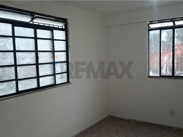Casa 2 quartos, ambiente familiar com área externa para Locação no Bairro Bandeirantes, Juiz de Fora
