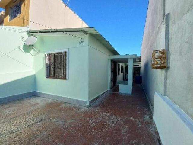 Casa 2 quartos, antiga, terreno 6,5 x 20m2, TABOÃO Sbc oportunidade