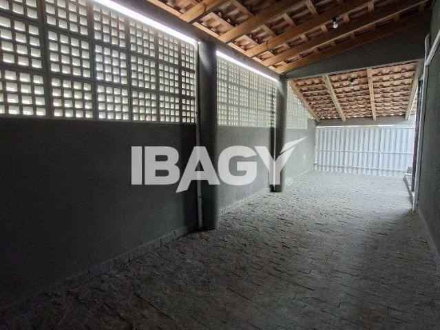 Casa 2 Quartos Aririu 125m²