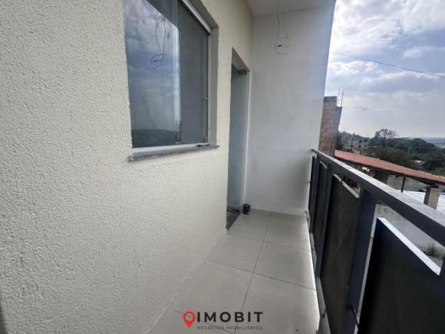 Casa 2 quartos bairro Araçás Mateus Leme