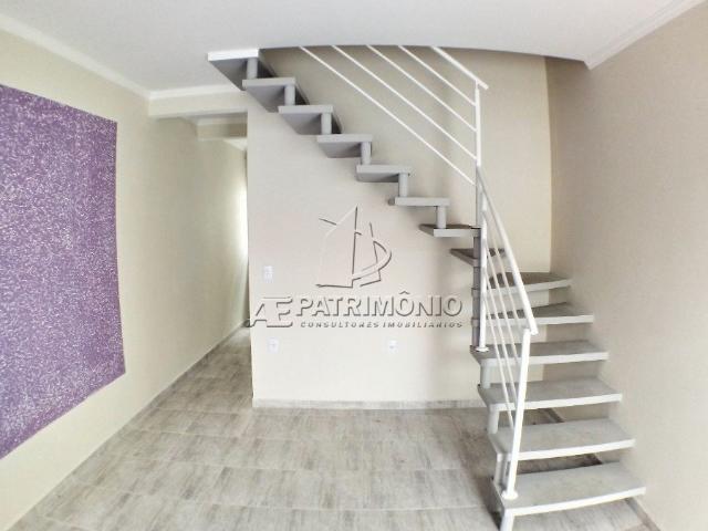 Casa 2 Quartos Barão 70m²