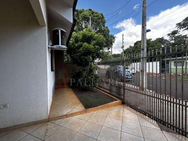 Casa 2 Quartos Centro