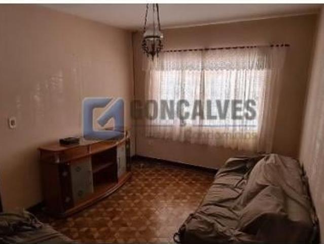 Casa 2 Quartos com 3 Vagas em Anchieta, São Bernardo do Campo – R$ 980.000,00
