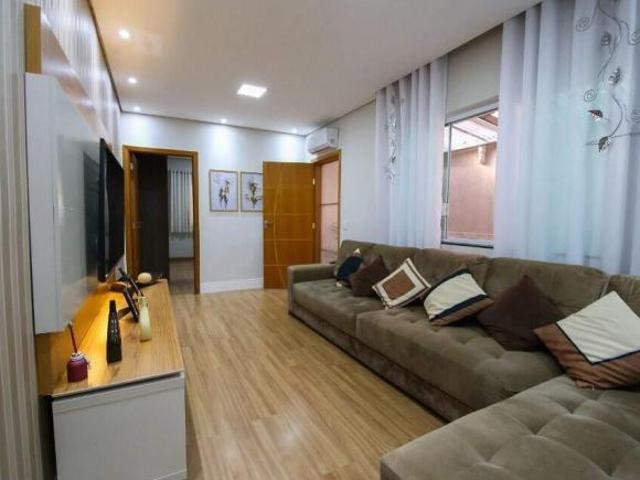 Casa 2 Quartos com Suíte, 2 Vagas, em Parque Capuava Santo André – Financiamento Aceito