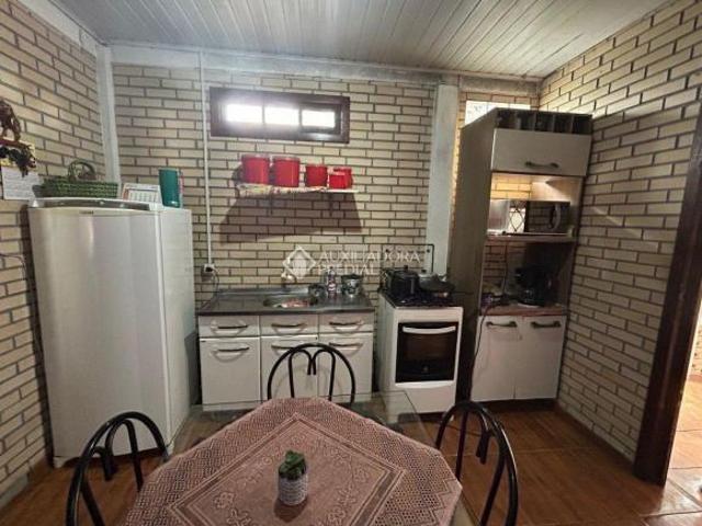 CASA 2 QUARTOS COM PÁTIO NO PARQUE EUCALIPTOS GRAVATAÍ