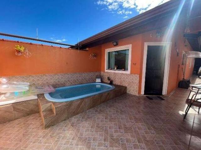 CASA 2 QUARTOS COM PISCINA
