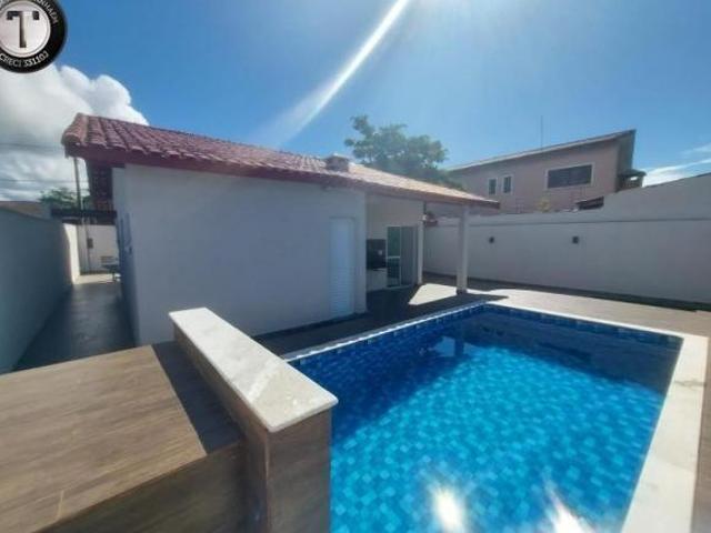 Casa 2 quartos com piscina a venda Itanhaém, São Paulo, bairro Bopiranga, sendo 1 dos quartos suíte