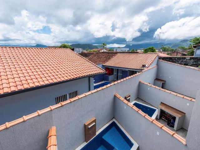 Casa 2 quartos com piscina em Vila Anhanguera, Mongaguá