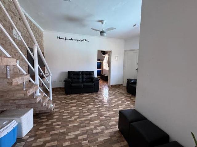 Casa 2 quartos com piscina em BEIRA MAR, Mongaguá